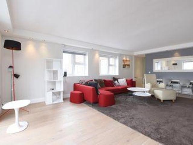 3 Bedrooms Flat for rent in 95 Avenue Road, London NW8