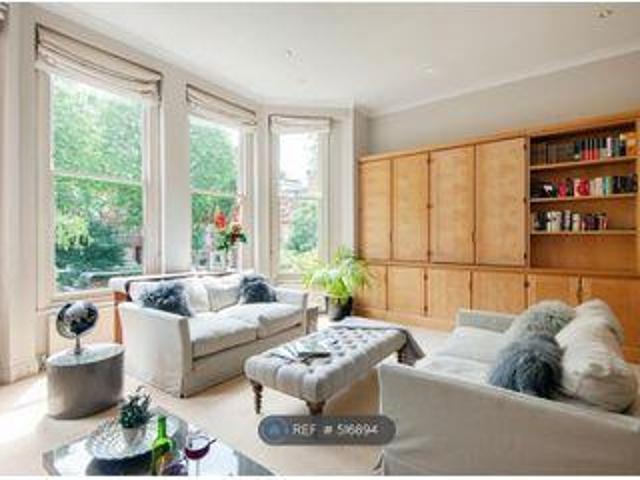 3 Bedrooms Flat for rent in Courtfield Road, London SW7
