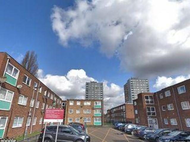 3 Bedrooms Flat for rent in Cowbridge Lane, Barking IG11