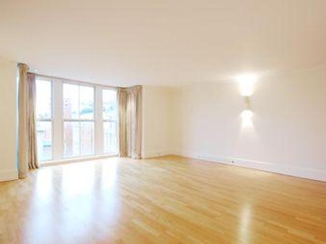 3 Bedrooms Flat for rent in Coleridge Gardens, London SW10