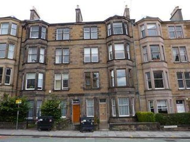 3 Bedrooms Flat for rent in Comiston Road, Morningside, Edinburgh EH10