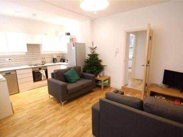 3 Bedrooms Flat for rent in Conewood Street, London N5
