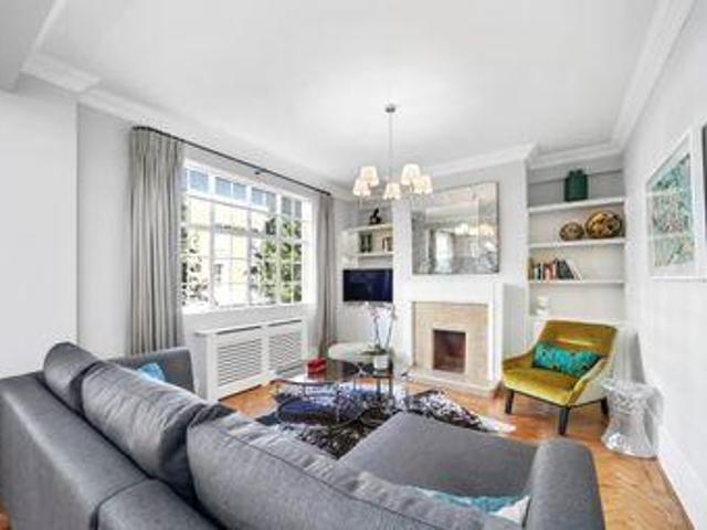 3 Bedrooms Flat for rent in Cornwall Gardens, South Kensington SW7