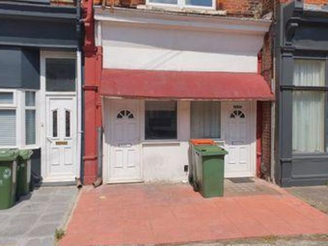 3 Bedrooms Flat for rent in Corporation Street, London E15