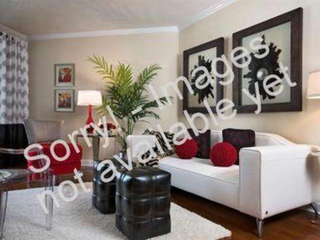 3 Bedrooms Flat for rent in Cardigan Road, Leeds, West Yorkshire LS6