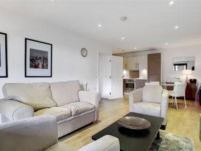 3 Bedrooms Flat for rent in Casson Apartments, New Festival Quarter, 43 Upper North Street, London E14