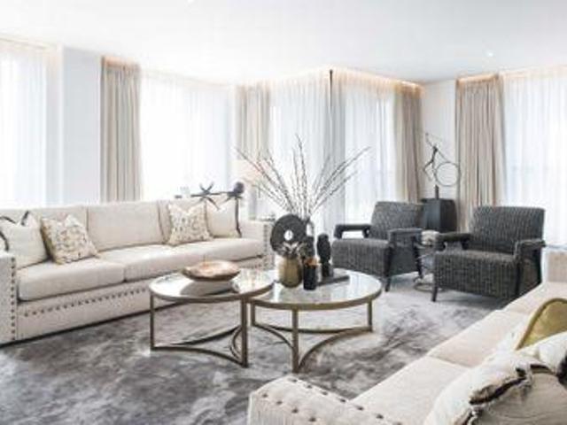3 Bedrooms Flat for rent in Charles Clowes Walk, London SW11