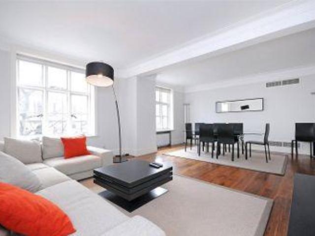3 Bedrooms Flat for rent in Chesterfield House, Chesterfield Gardens, London W1J