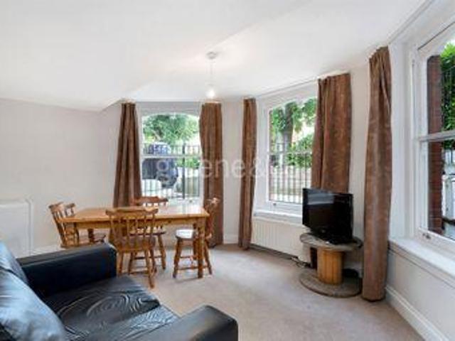 3 Bedrooms Flat for rent in Christchurch Avenue, Mapesbury, London NW6