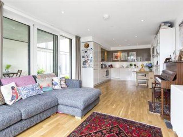 3 Bedrooms Flat for rent in Chroma Mansions, 14 Penny Brookes Street, London E20