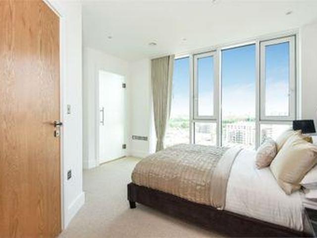 3 Bedrooms Flat for rent in City West Tower, 6 High Street, London E15
