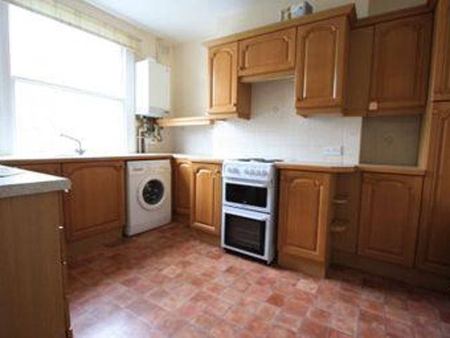 3 Bedrooms Flat for rent in Clyde Rd, Croydon CR0