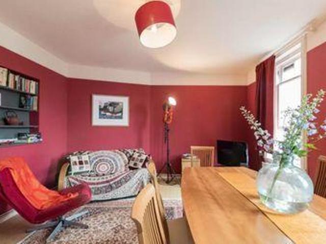 3 Bedrooms Flat for rent in Cleeve House, Calvert Avenue, Shoreditch E2