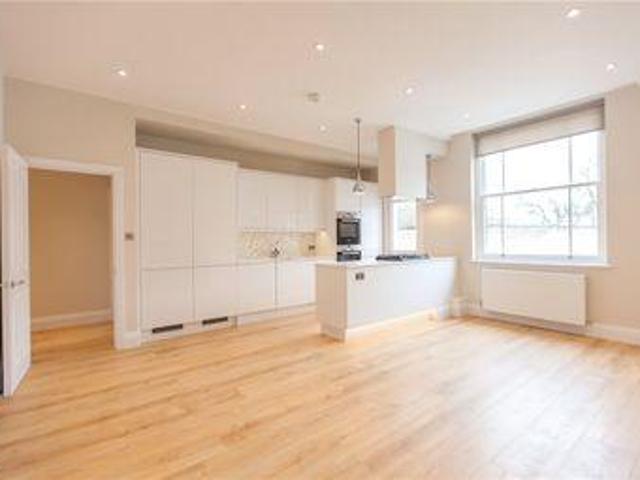3 Bedrooms Flat for rent in Clifton Hill, London NW8
