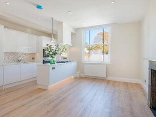 3 Bedrooms Flat for rent in Clifton Hill, St Johns Wood, London NW8