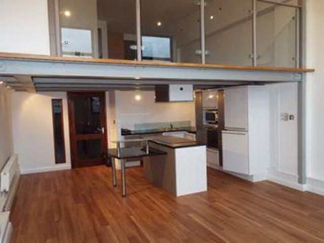 3 Bedrooms Flat for rent in Crusader House, Nottingham NG1