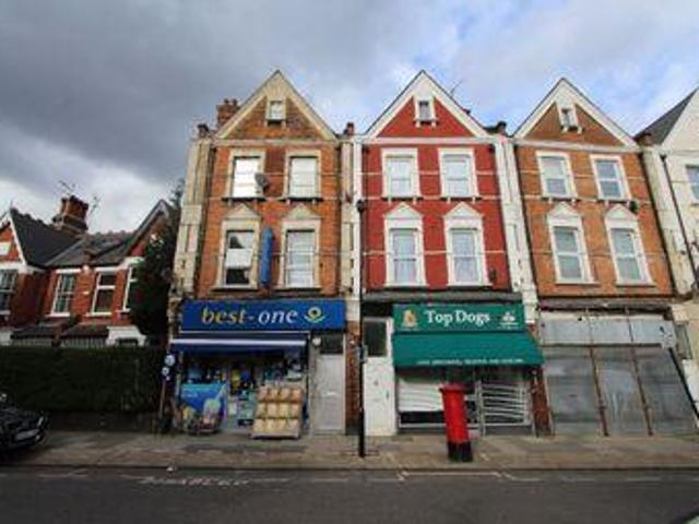 3 Bedrooms Flat for rent in Crescent Road, London N22