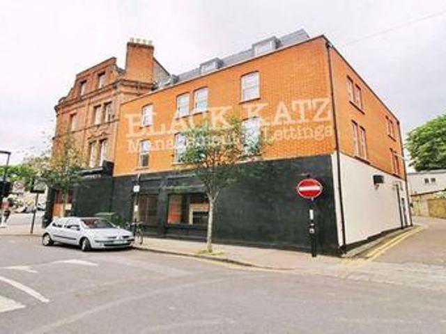 3 Bedrooms Flat for rent in Criterion Mews, London N19
