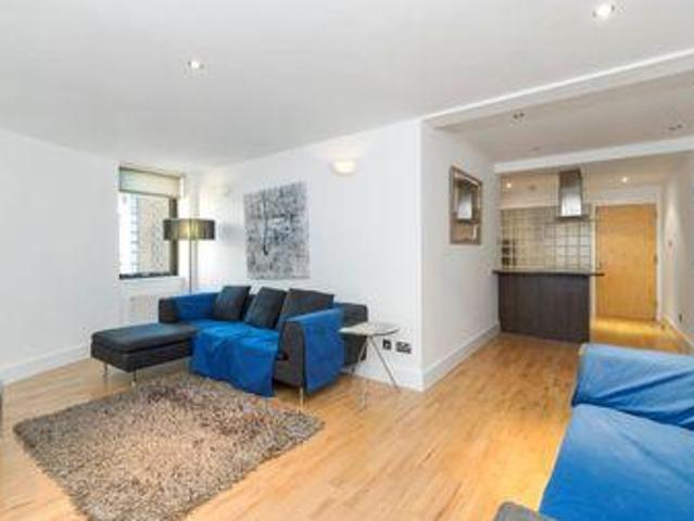 3 Bedrooms Flat for rent in Cromwell Road, Earls Court SW5