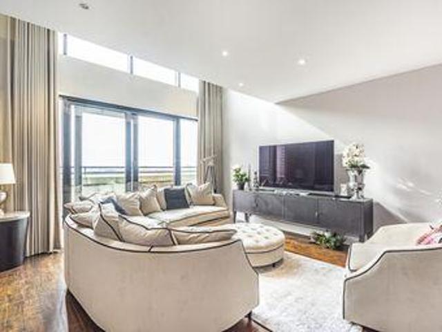 3 Bedrooms Flat for rent in Cromwell Road, London SW7