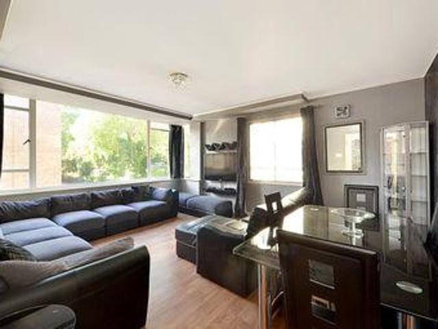 3 Bedrooms Flat for rent in Cromwell Road, London SW7