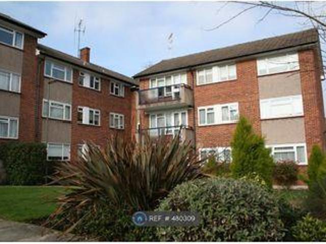 3 Bedrooms Flat for rent in Cumberland Gardens, London NW4