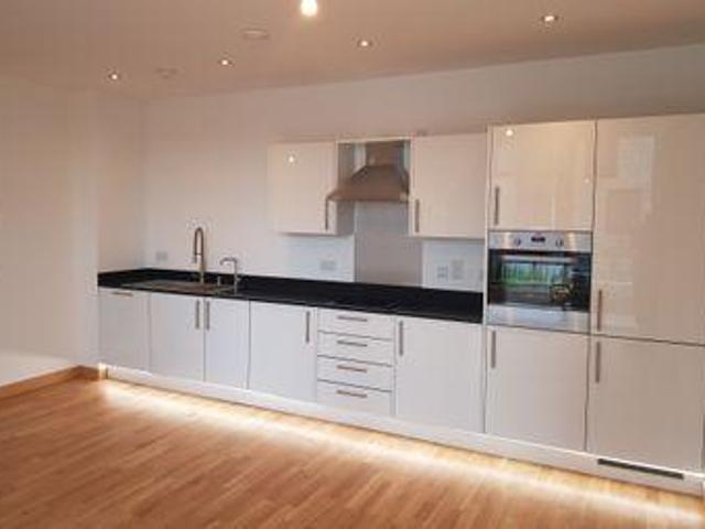 3 Bedrooms Flat for rent in Cyrus Field, Greenwich SE10