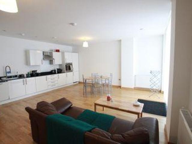 3 Bedrooms Flat for rent in Cyrus Field, Greenwich SE10