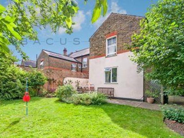 3 Bedrooms Flat for rent in A, Walm Lane, Willseden Green NW2