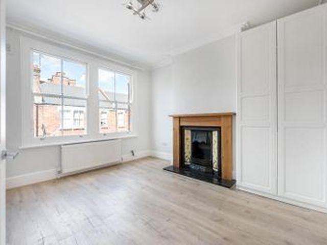 3 Bedrooms Flat for rent in Ambergate Street, London SE17