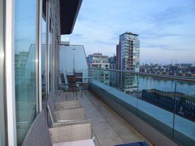 3 Bedrooms Flat for rent in Adriatic Apartments, Western Gateway, London E16