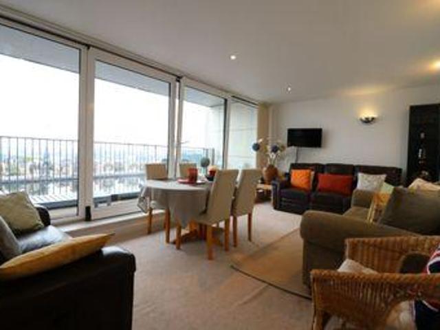 3 Bedrooms Flat for rent in Aegean Apartments, 19 Western Gateway, London E16