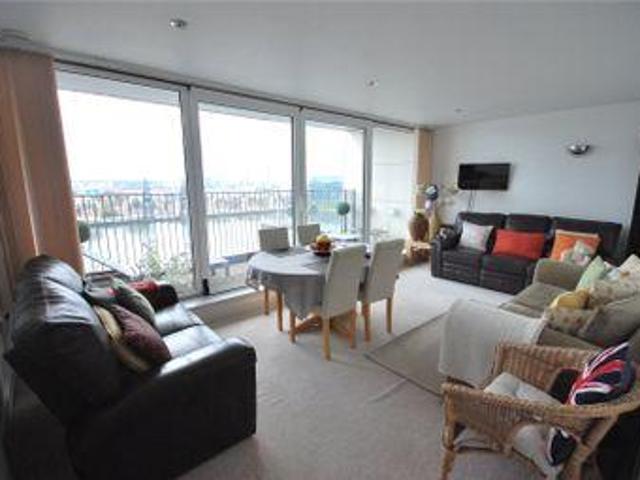 3 Bedrooms Flat for rent in Aegean Apartments, 19 Western Gateway, London E16