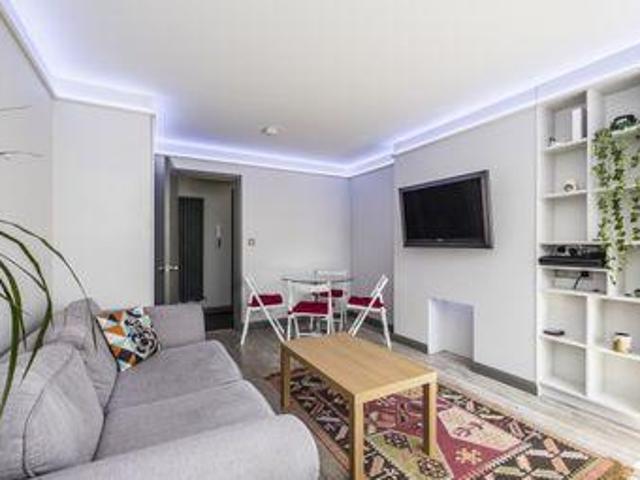 3 Bedrooms Flat for rent in Alwyne Square, London N1