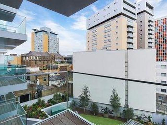3 Bedrooms Flat for rent in Alie St, London E1