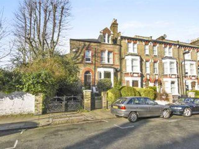3 Bedrooms Flat for rent in Archibald Road, London N7