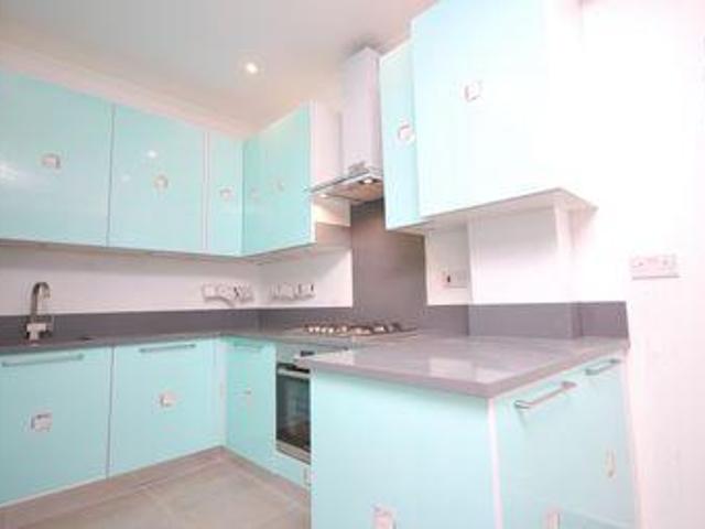 3 Bedrooms Flat for rent in Ashbourne Avenue, London NW11