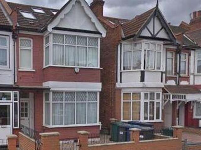 3 Bedrooms Flat for rent in Audley Road, Hendon NW4
