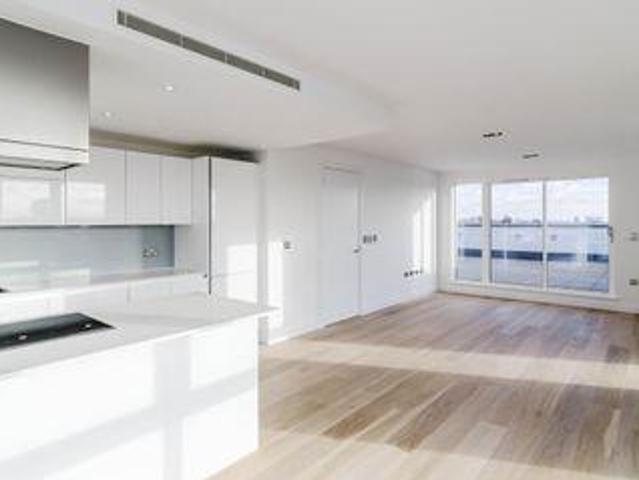 3 Bedrooms Flat for rent in Avantgarde Place, London E1
