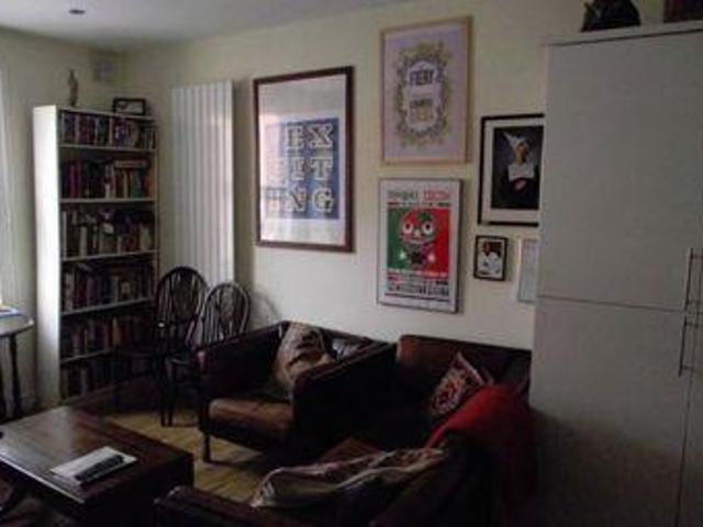 3 Bedrooms Flat for rent in Boundary Street, London E2