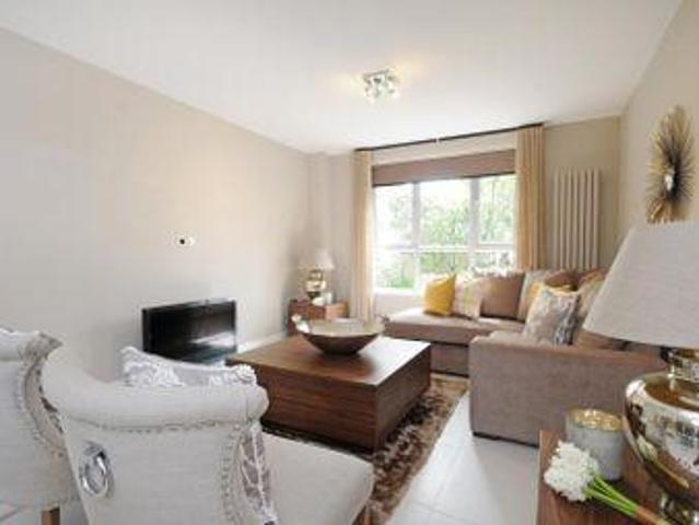 3 Bedrooms Flat for rent in Boydell Court, St Johns Wood NW8
