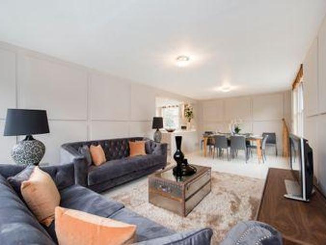 3 Bedrooms Flat for rent in Boydell Court, St. Johns Wood NW8