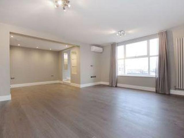 3 Bedrooms Flat for rent in Boydell Court, St. Johns Wood Park, London NW8