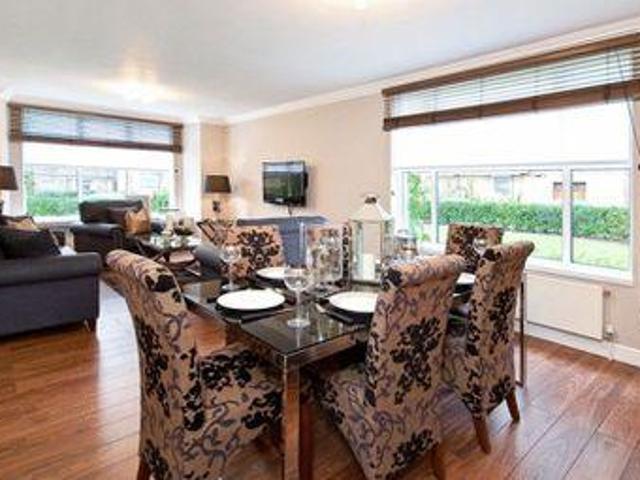 3 Bedrooms Flat for rent in Boydell Court, St Johns Wood Park, London NW8