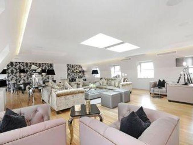 3 Bedrooms Flat for rent in Boydell Court, St Johns Wood Park, London NW8