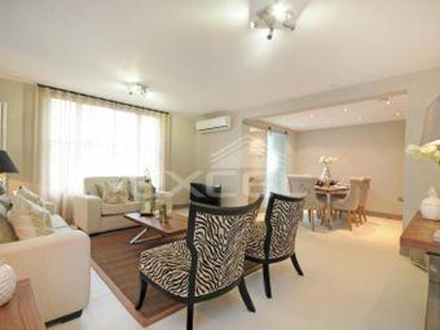 3 Bedrooms Flat for rent in Boydell Court, St Johns Wood Park, London NW8