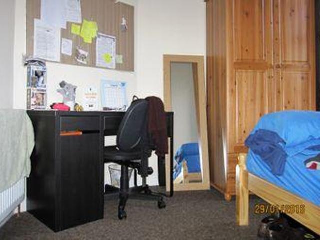 3 Bedrooms Flat for rent in Bond Street, Birmingham B19