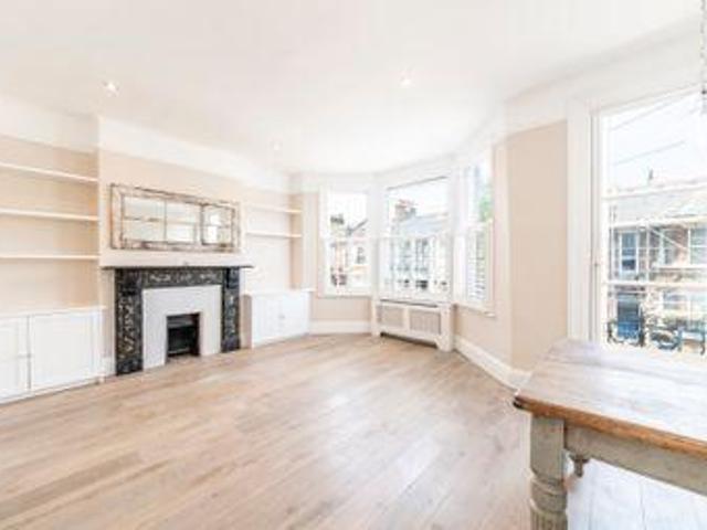 3 Bedrooms Flat for rent in Bathurst Gardens, London NW10