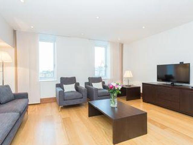 3 Bedrooms Flat for rent in Baker Street, Marylebone, London NW1