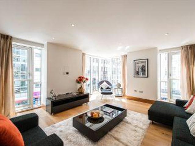 3 Bedrooms Flat for rent in Baker Street, London NW1